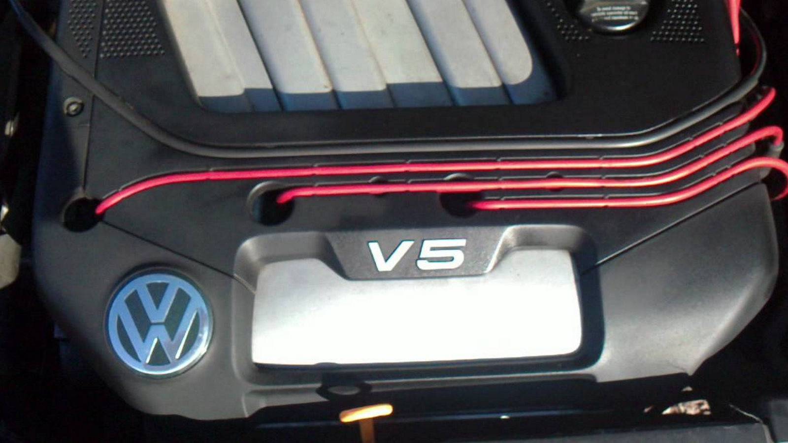 How Volkswagen's V5 Engine Works