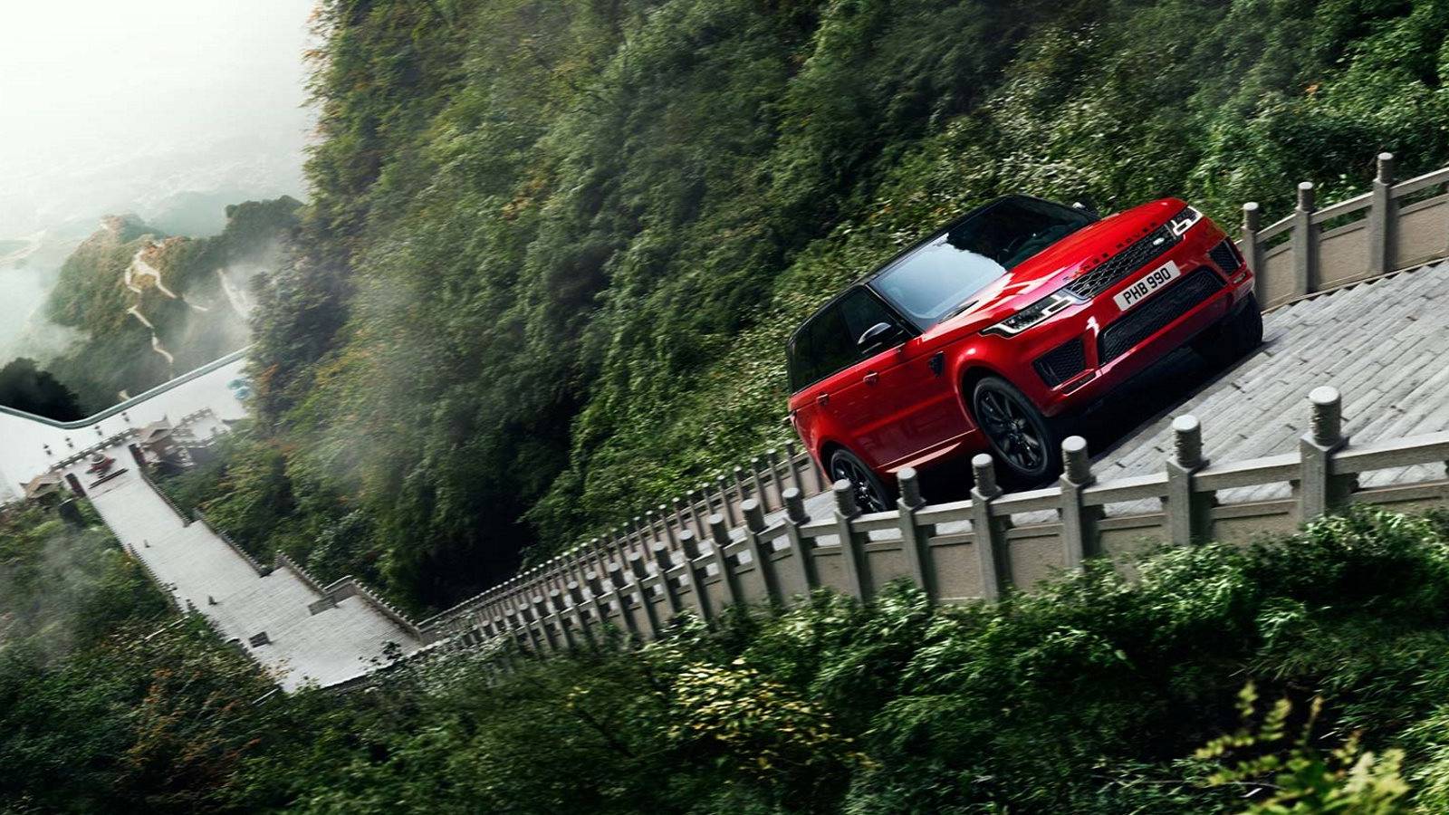 Range Rover Climbs 999 Steps Up Chinese Mountain