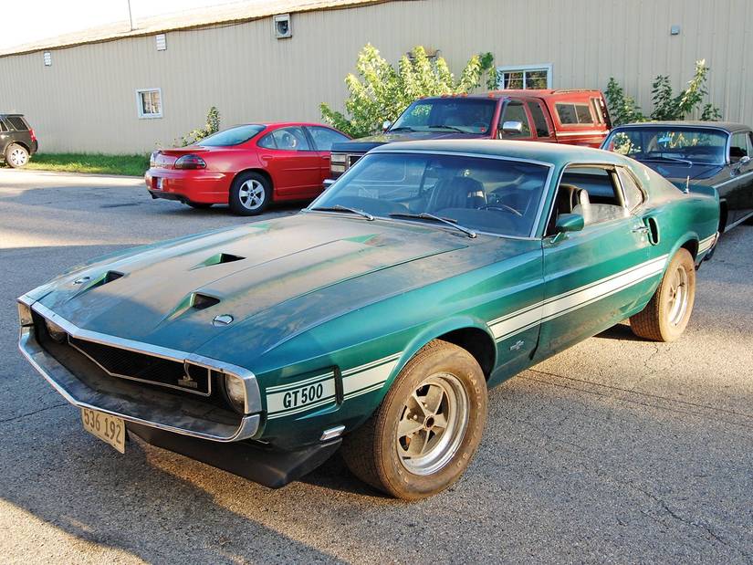 10 Old Cars That Are Cheap To Restore (And 10 That Cost Too Much Money)