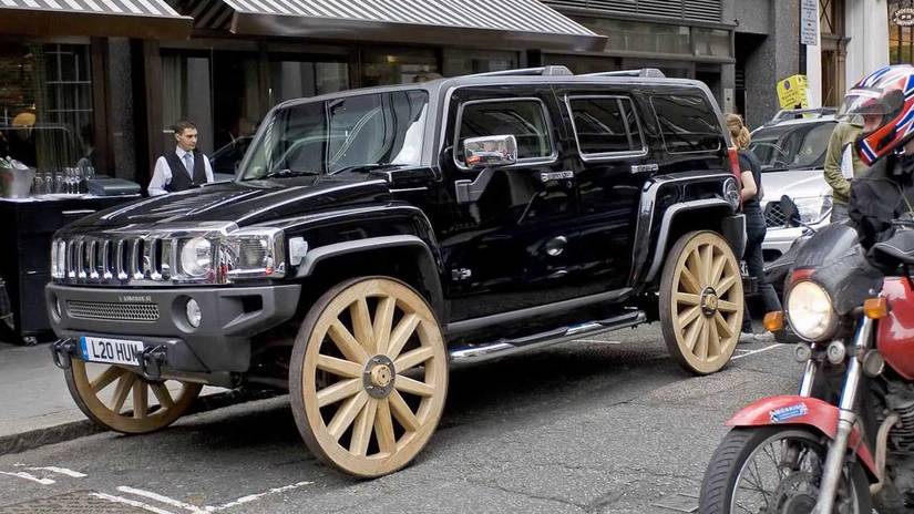 19 Car Rims That Defy All Logic And Reason