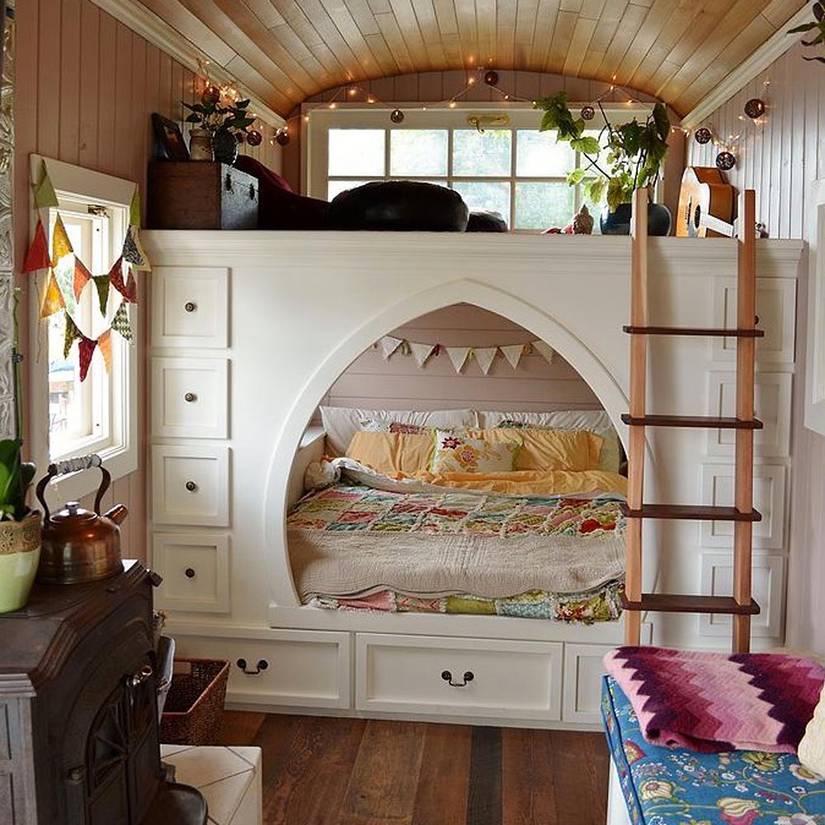 10 Amazing Vehicles Turned Into Tiny Homes
