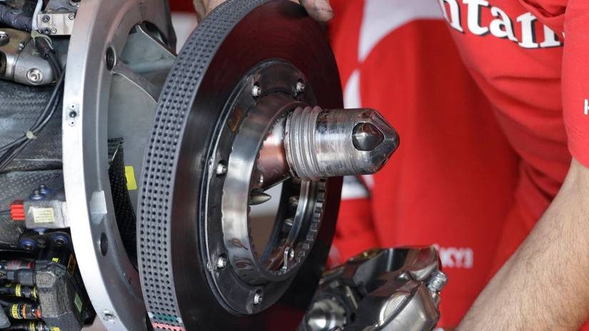 25 Things No One Understands About F1 Cars