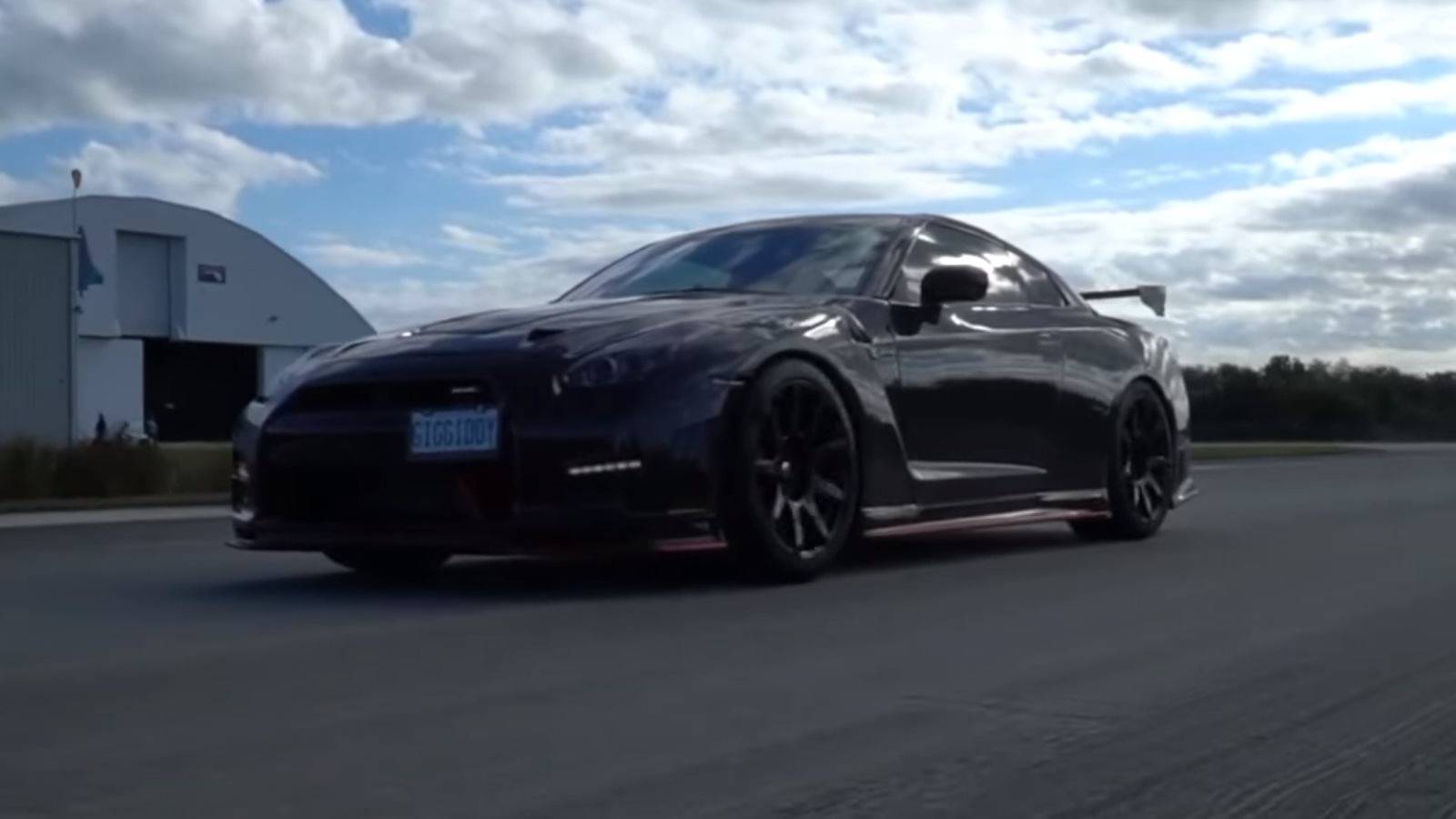 Watch A Modified Nissan GT-R Hit 205 MPH in Top Speed Test