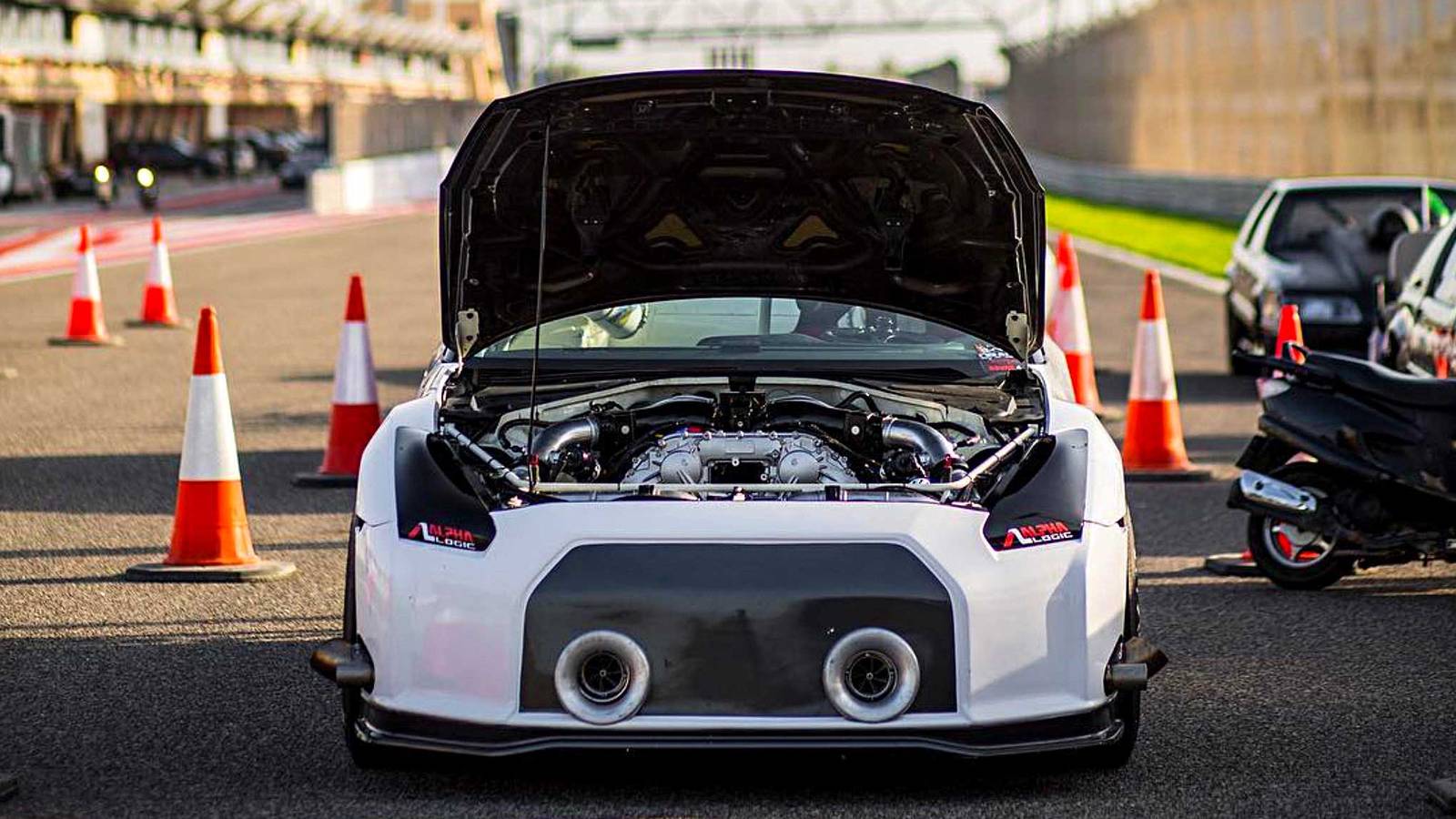 10 Fastest Drag Racing Cars Ever Made