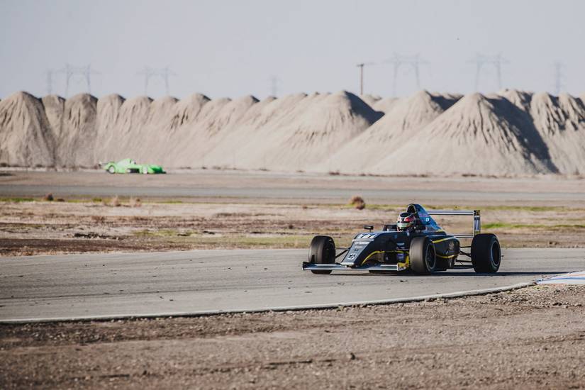 10 Awesome Race Tracks You'll Only Find In California