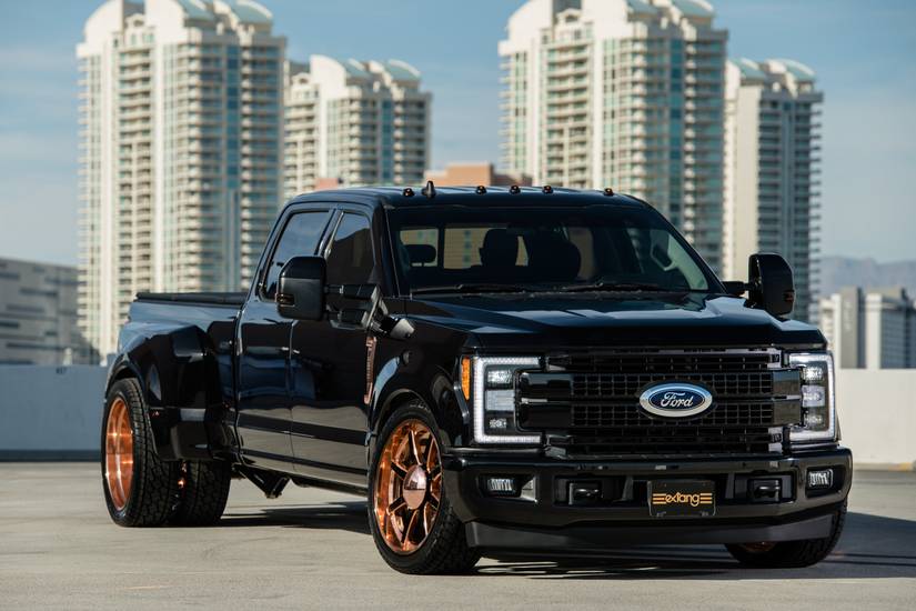 15 Incredible Photos Of Sick Modified And Personalized Pickup Trucks
