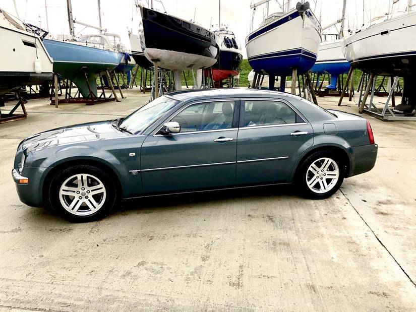 15 Luxury Cars Of The Early 2000s You Can Buy For Pretty Cheap