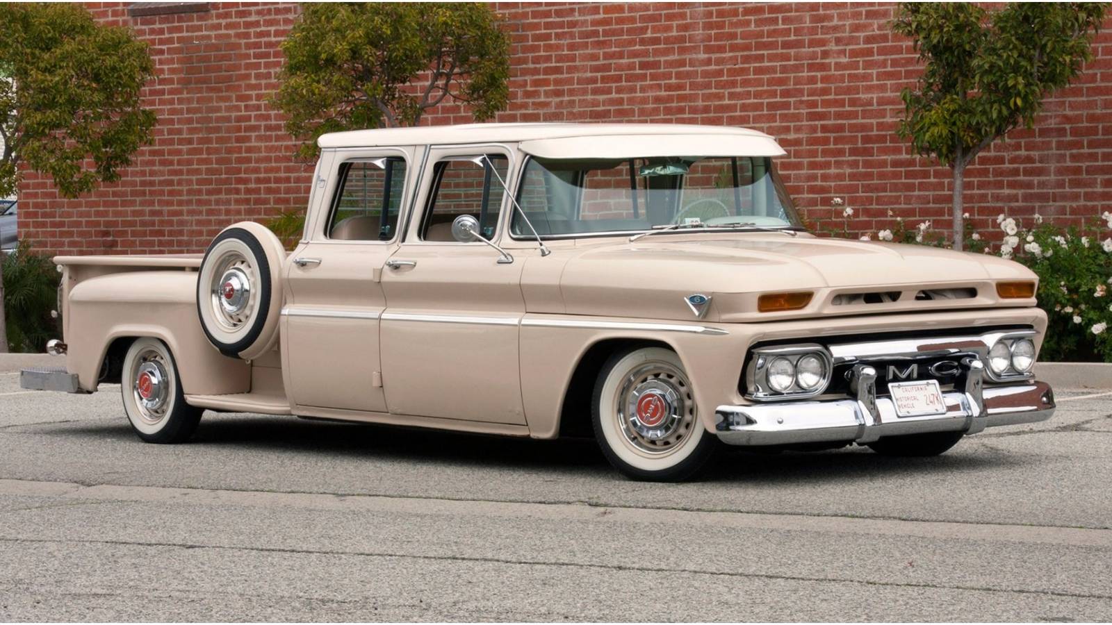 15 Ultra-Rare American Pickup Trucks