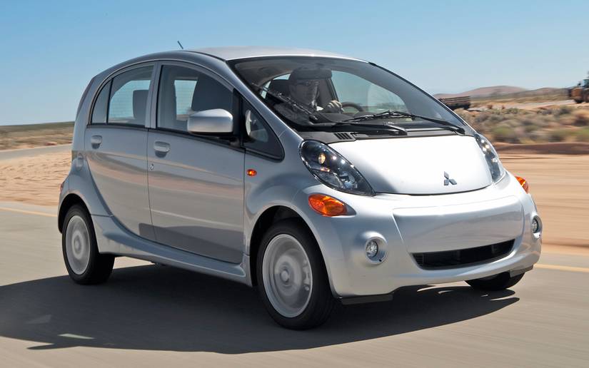 10 Coolest Mid-Engined Japanese Cars Ever Made