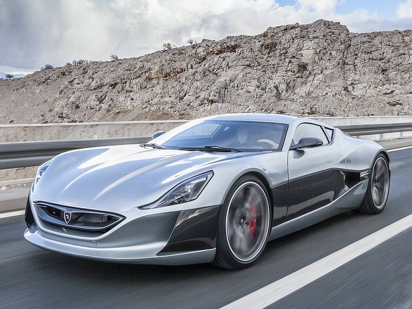 15 Ridiculously Fast Drag Racing Cars