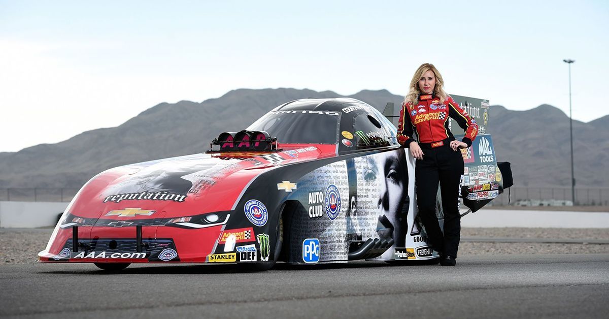 15 Ridiculously Fast Drag Racing Cars