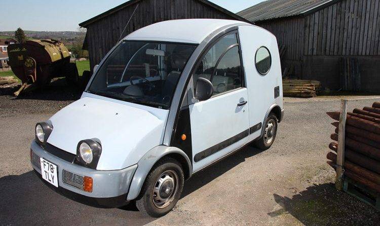14 Ugliest Cars of the '80s (1 That's Pretty Sick)