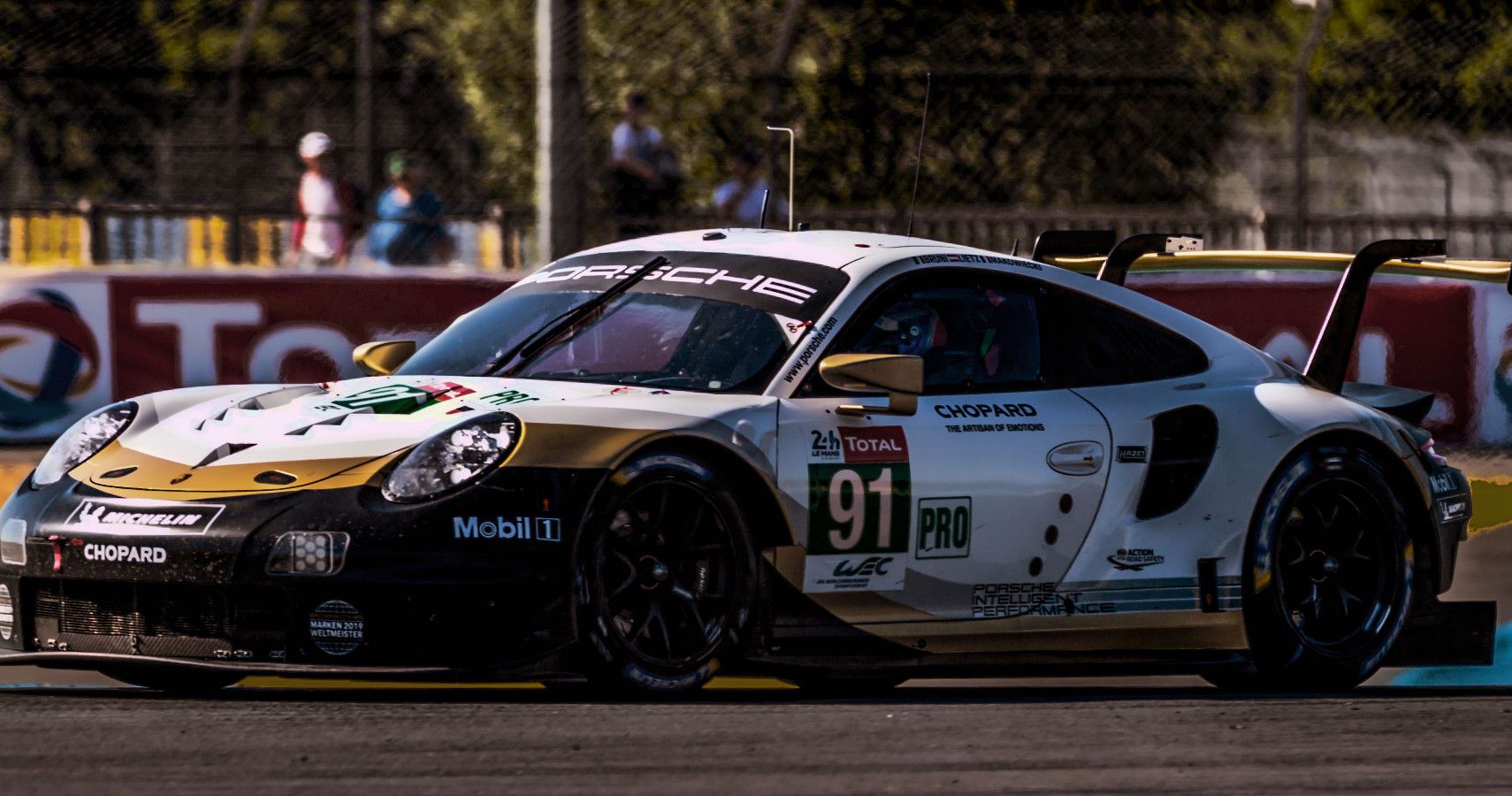 "Endurance" Documentary Reviews Porsche's Historic Race Weekend