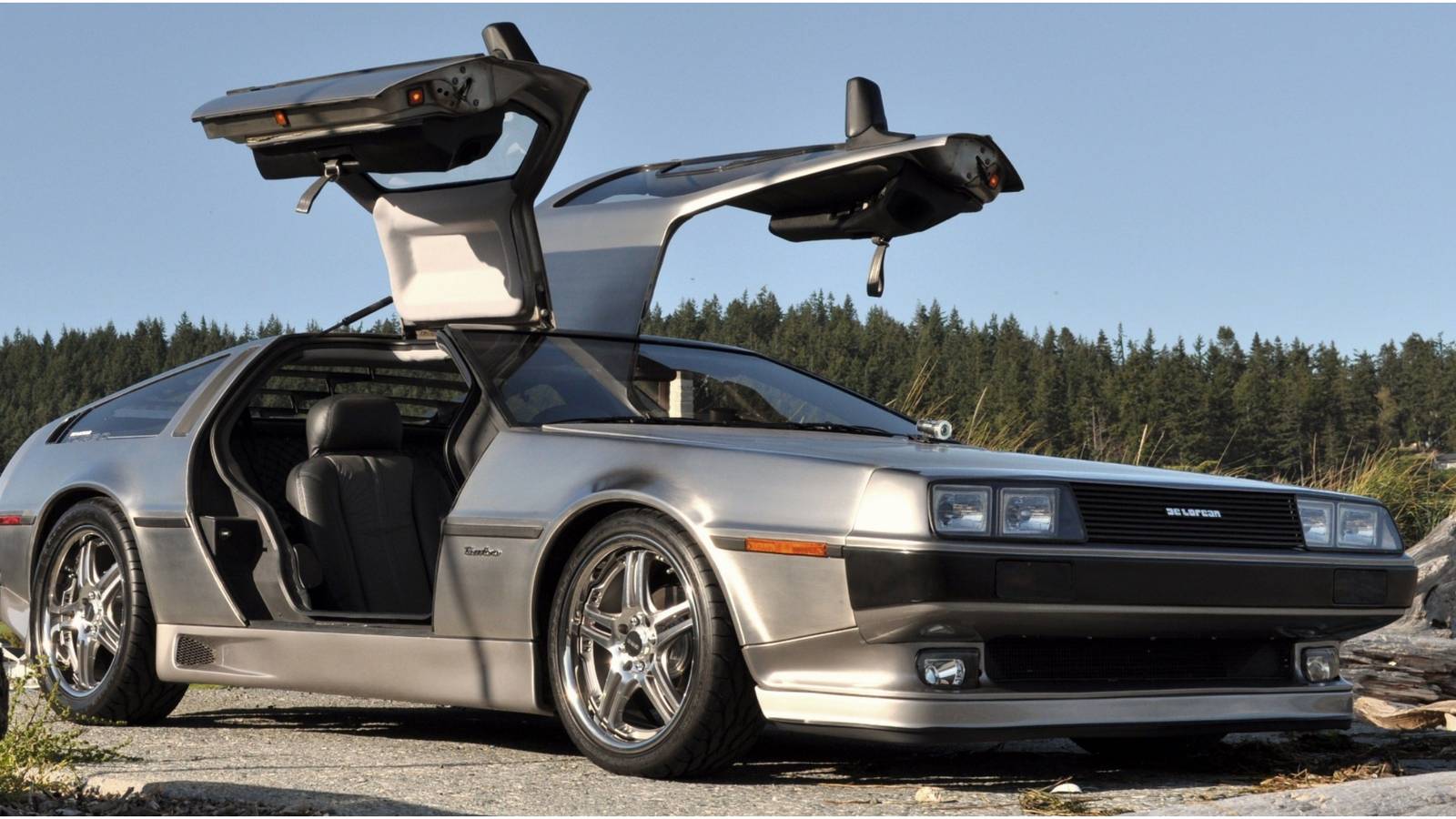 All Show, No Go: 15 Flashy Cars That Are Pathetically Slow