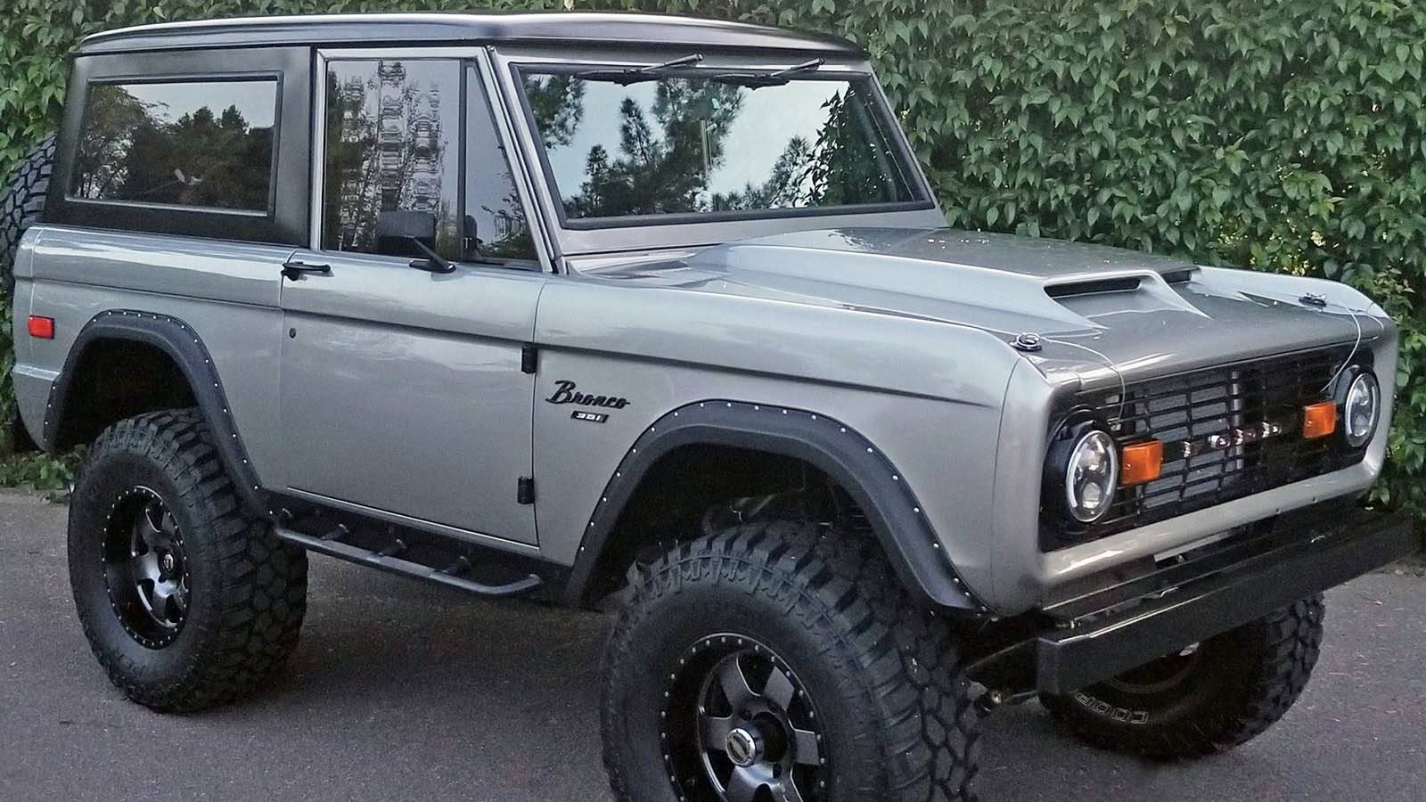 This 1st Gen Ford Bronco Restomod Has The New One Beat