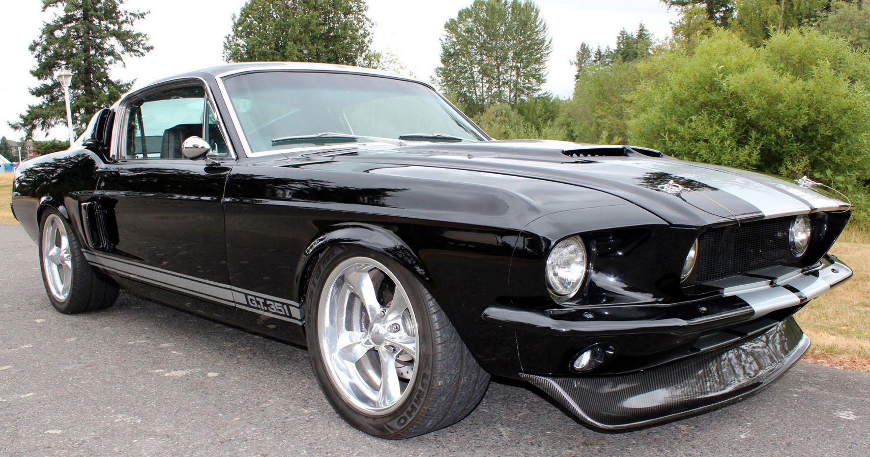 Here's What Made The Ford 5.8-Liter Windsor V8 Such A Reliable Engine