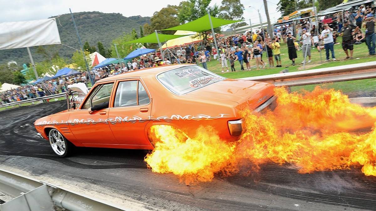 10 Ways Australian Burnout Cars Put American Muscle To Shame (Photos)