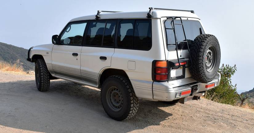Review: Why A 1990s Mitsubishi Montero Is One Of The Best Bargain Off ...