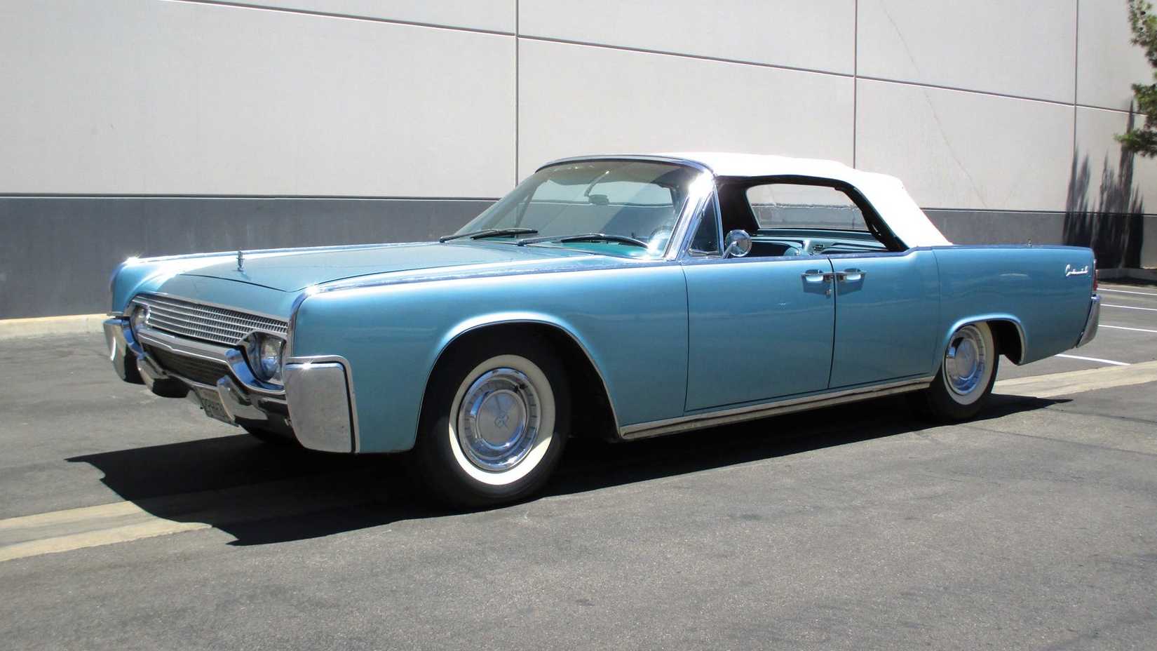 A Rejected Thunderbird Design Accidentally Became America's Most Famous ...