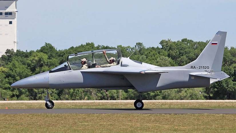 5 Airplanes That Use Car Engines (5 Cars That Use Airplane Engines)