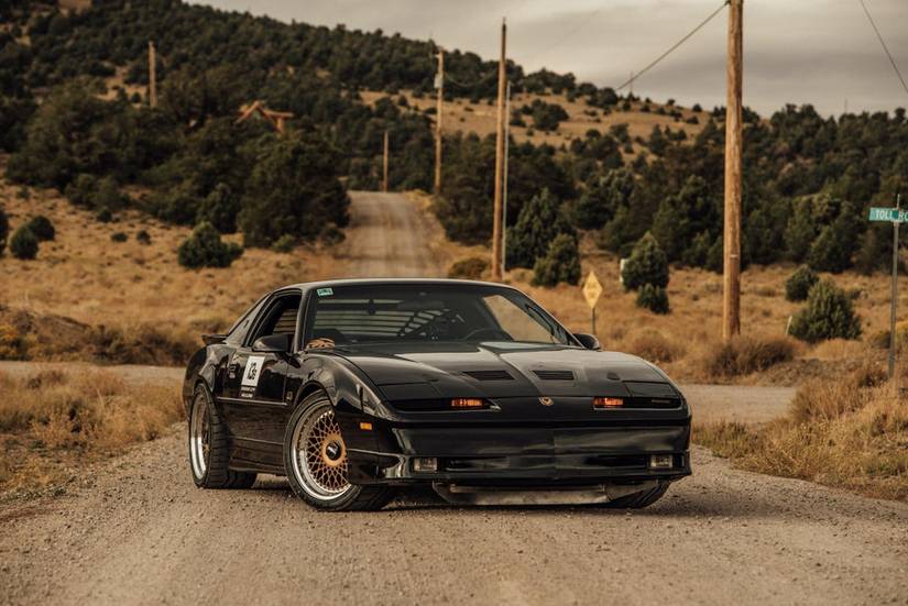 This Is What Perfectly Modified Pontiac Firebirds Look Like