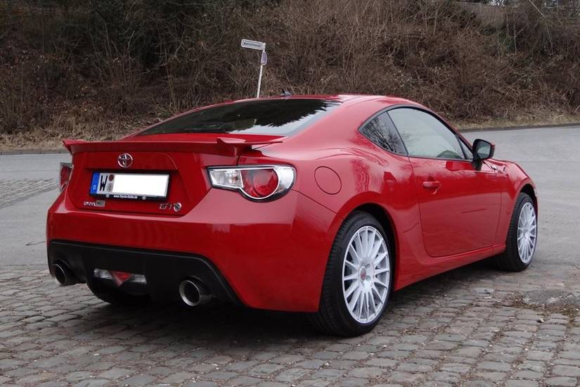 10 Iconic Aftermarket Wheel Designs