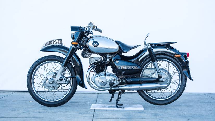 10 Insanely Good-Looking Classic Bikes We'd Love To Ride