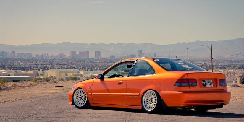 10 Of The Coolest Slammed Honda Civics