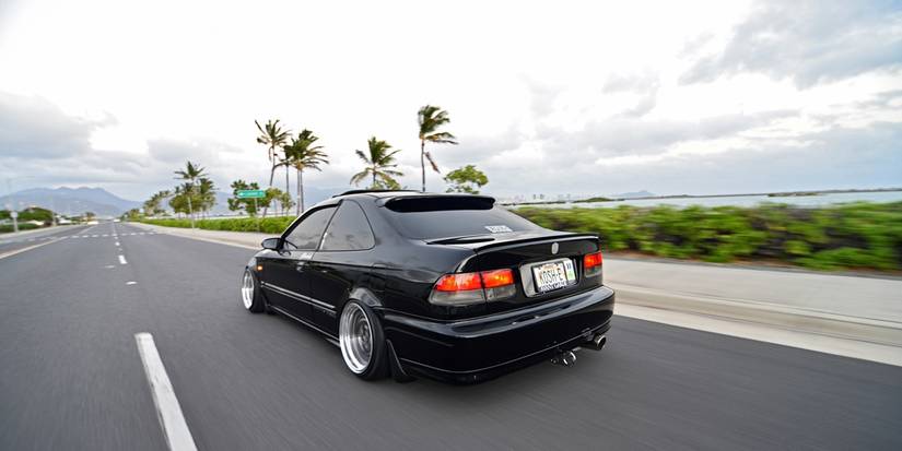 10 Of The Coolest Slammed Honda Civics