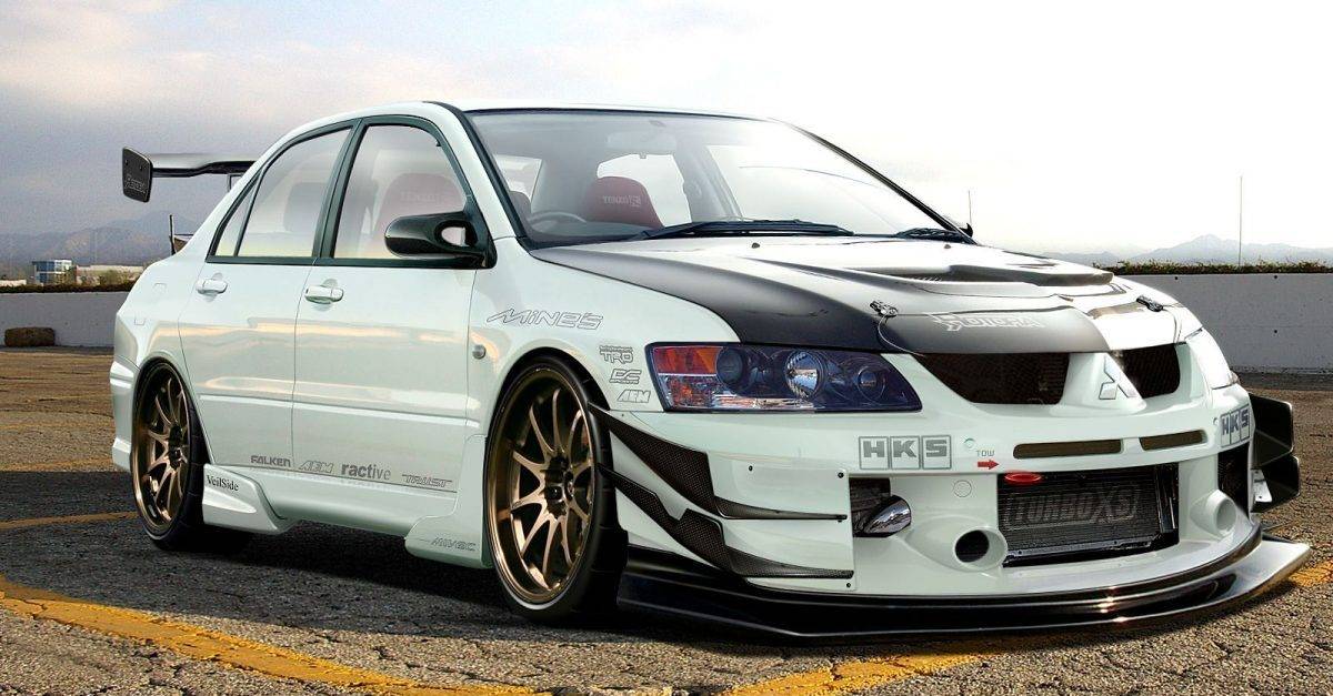 10 Things No One Knows About The Mitsubishi Lancer Evo