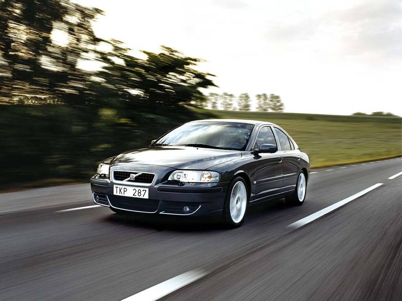 10 Awesome Performance Sedans That Were Lost To Time