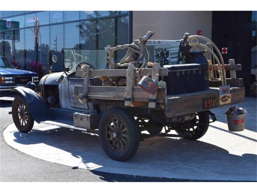 Looking Back At The 1921 Oldsmobile From The Beverly Hillbillies