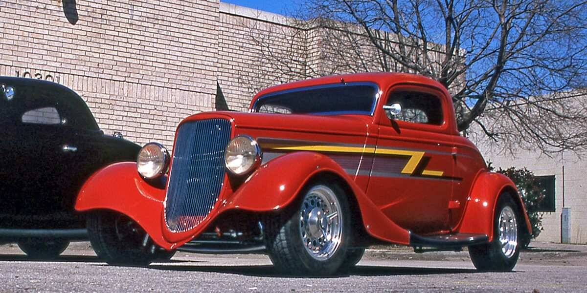 The 10 Coolest Cars Featured In Music Videos
