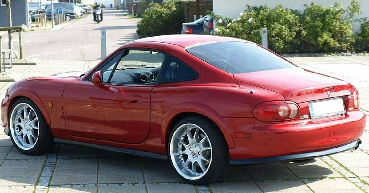 This Is Why You Need A Fastback For Your Mazda Miata