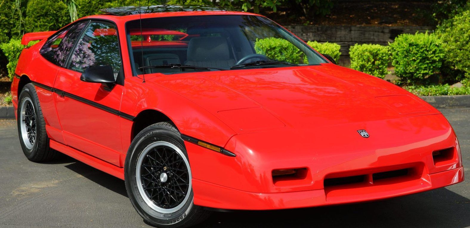 This Is The Story Behind The Pontiac Fiero Catching Fire