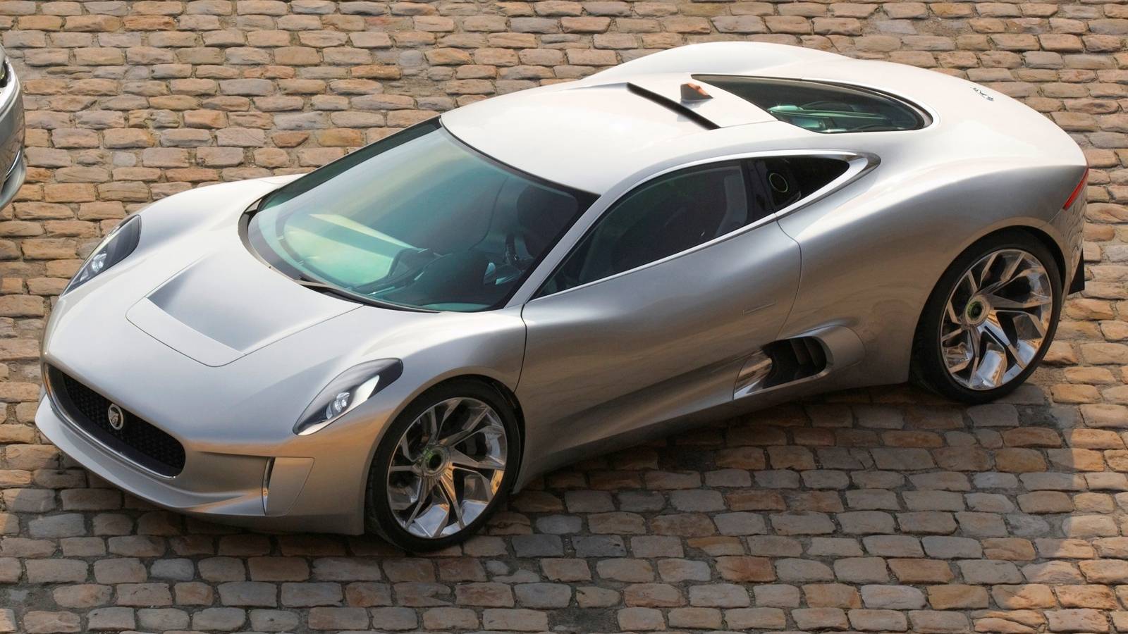 10 Coolest European Cars That Never Reached The Roads
