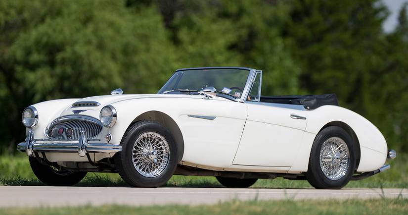 Every Gearhead Should Own One Of These Classic European Sports Cars