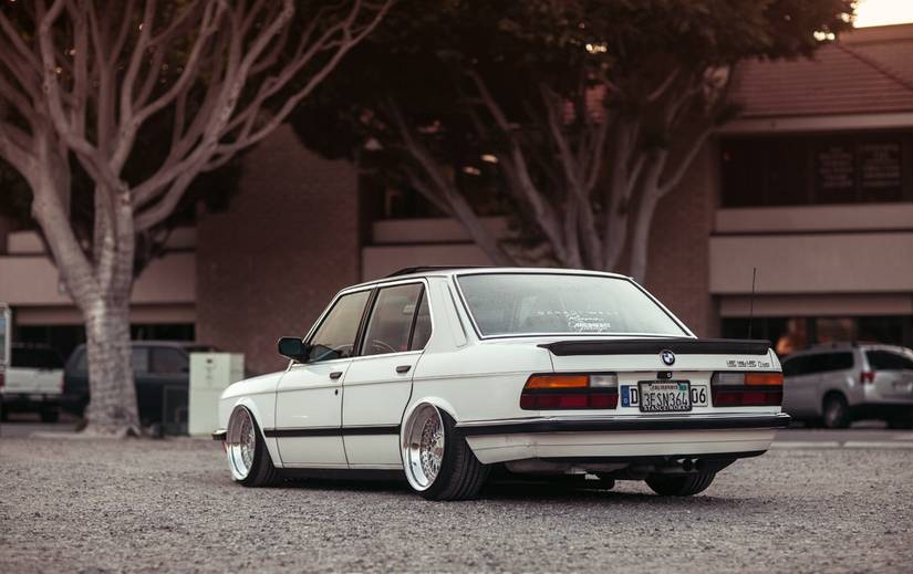 Here's What Made The BMW E28 5-Series So Cool