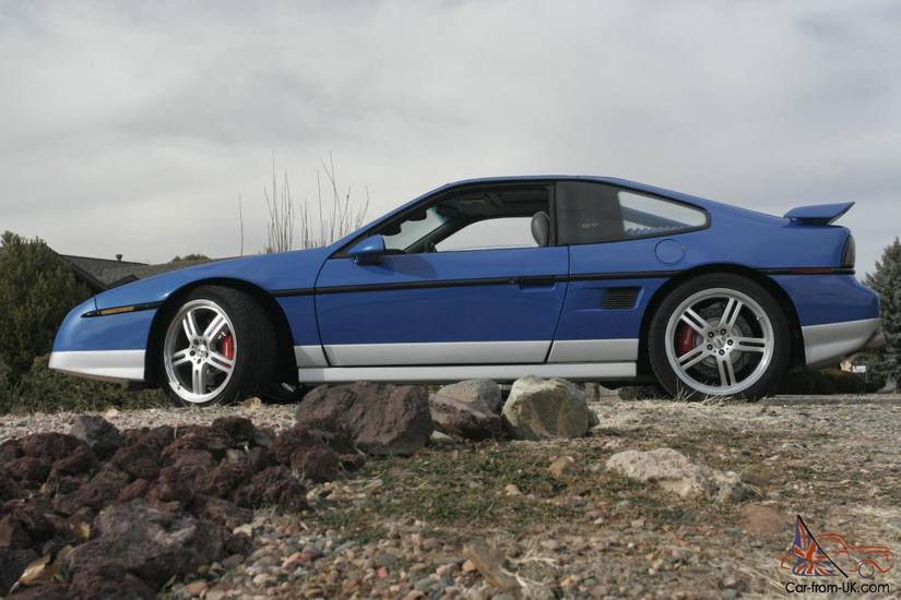 These Badass Photos Of Modified Pontiac Fieros Make Us Want To Buy One