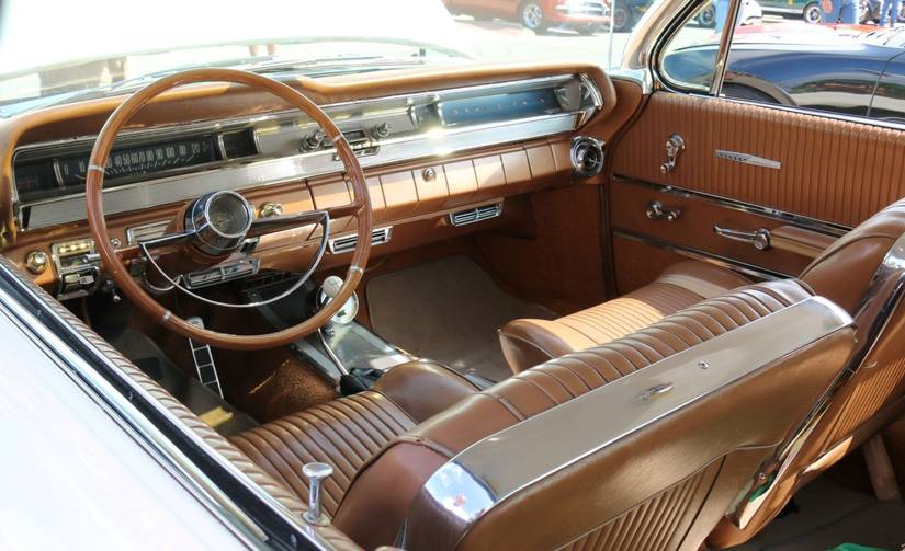 These '60s American Car Interiors Are As Glamorous As It Gets