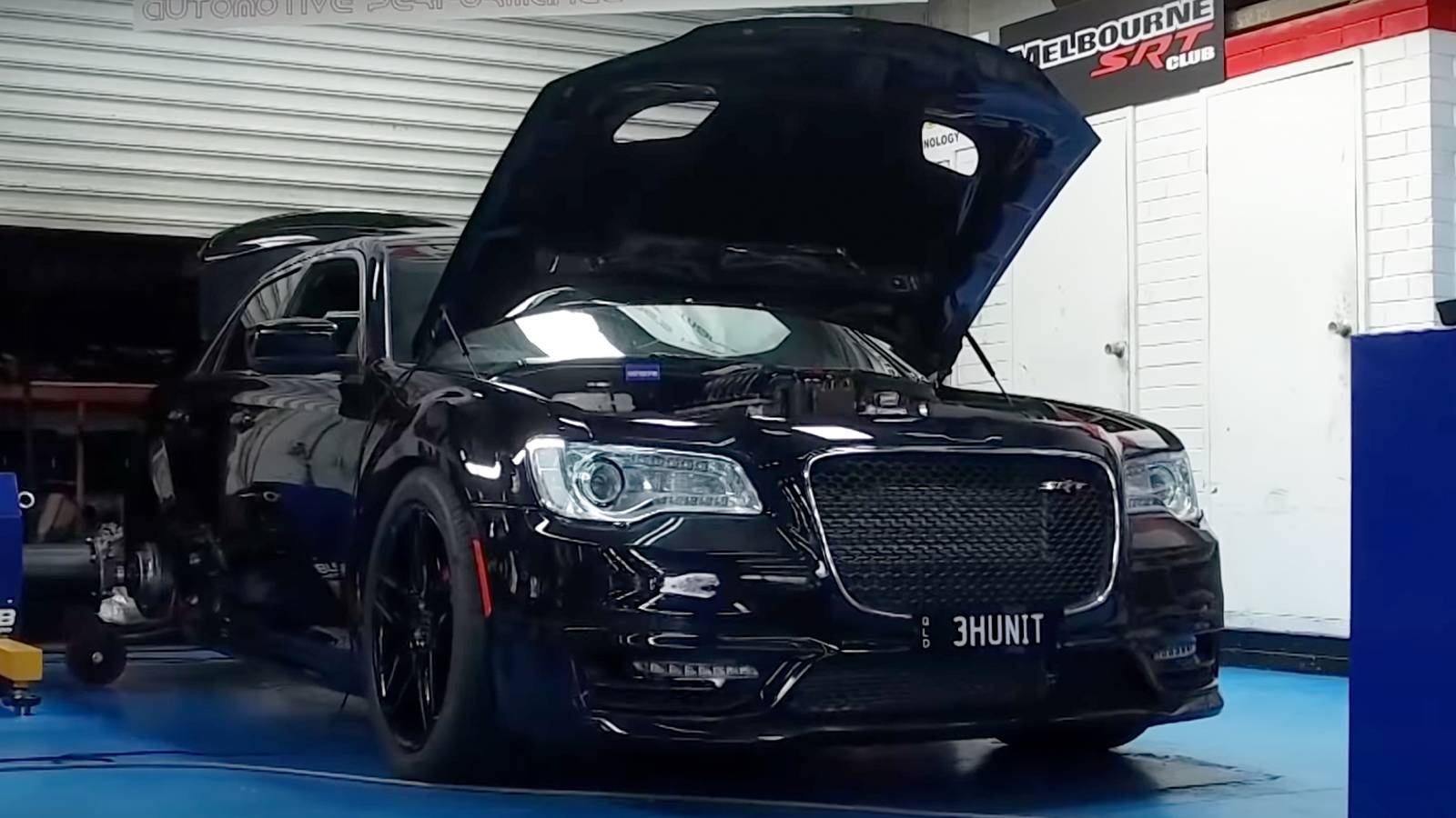 Listen To This Demon-Swapped Chrysler 300 SRT Scream Out 961 Horsepower