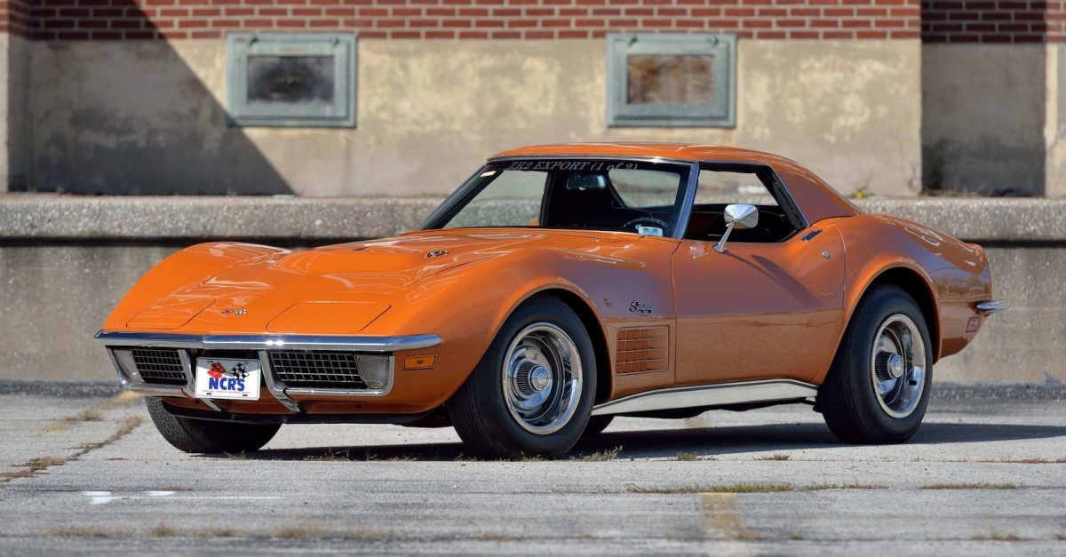 10 Classic Corvettes Every Collector Wants To Get Their Hands On