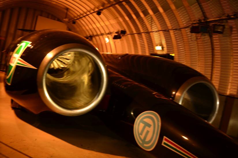 10 Mind-Bending Facts About The World's Fastest Land Vehicle, The ...