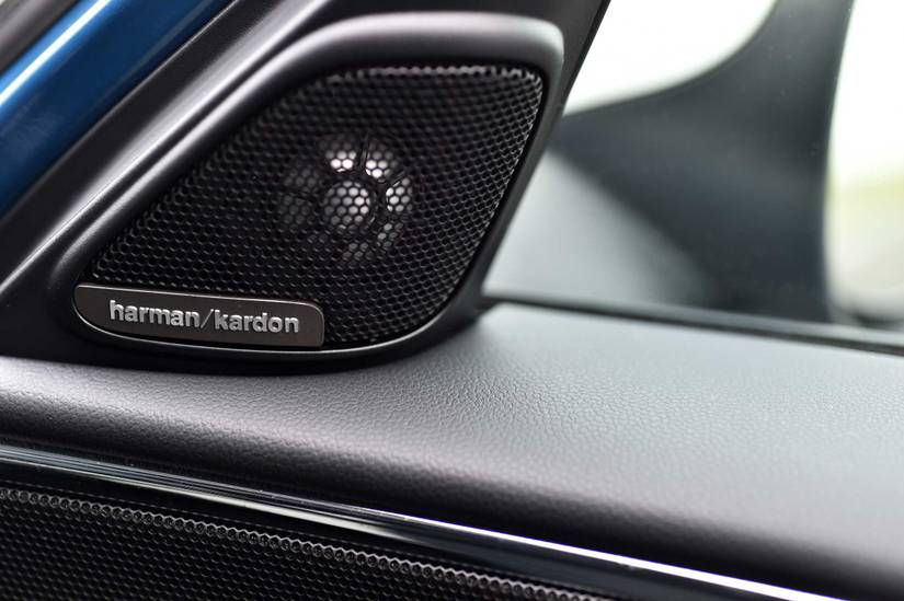 10 Reasons Why The Mini Cooper SE Is The Perfect Electric City Car