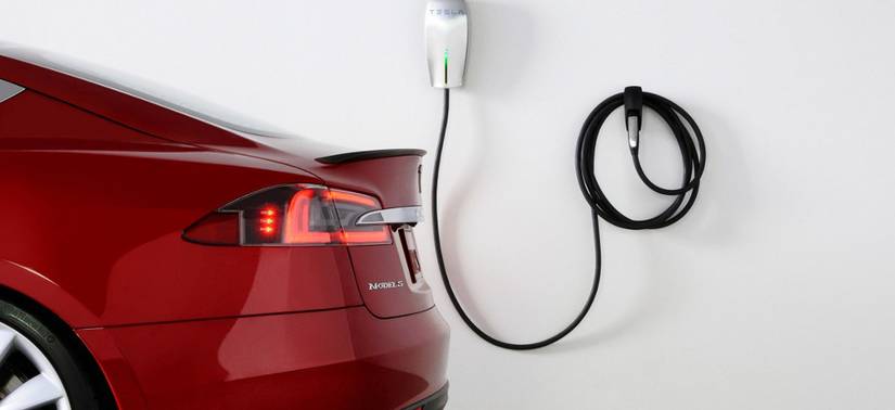 This Is How Much It Costs To Charge a Tesla