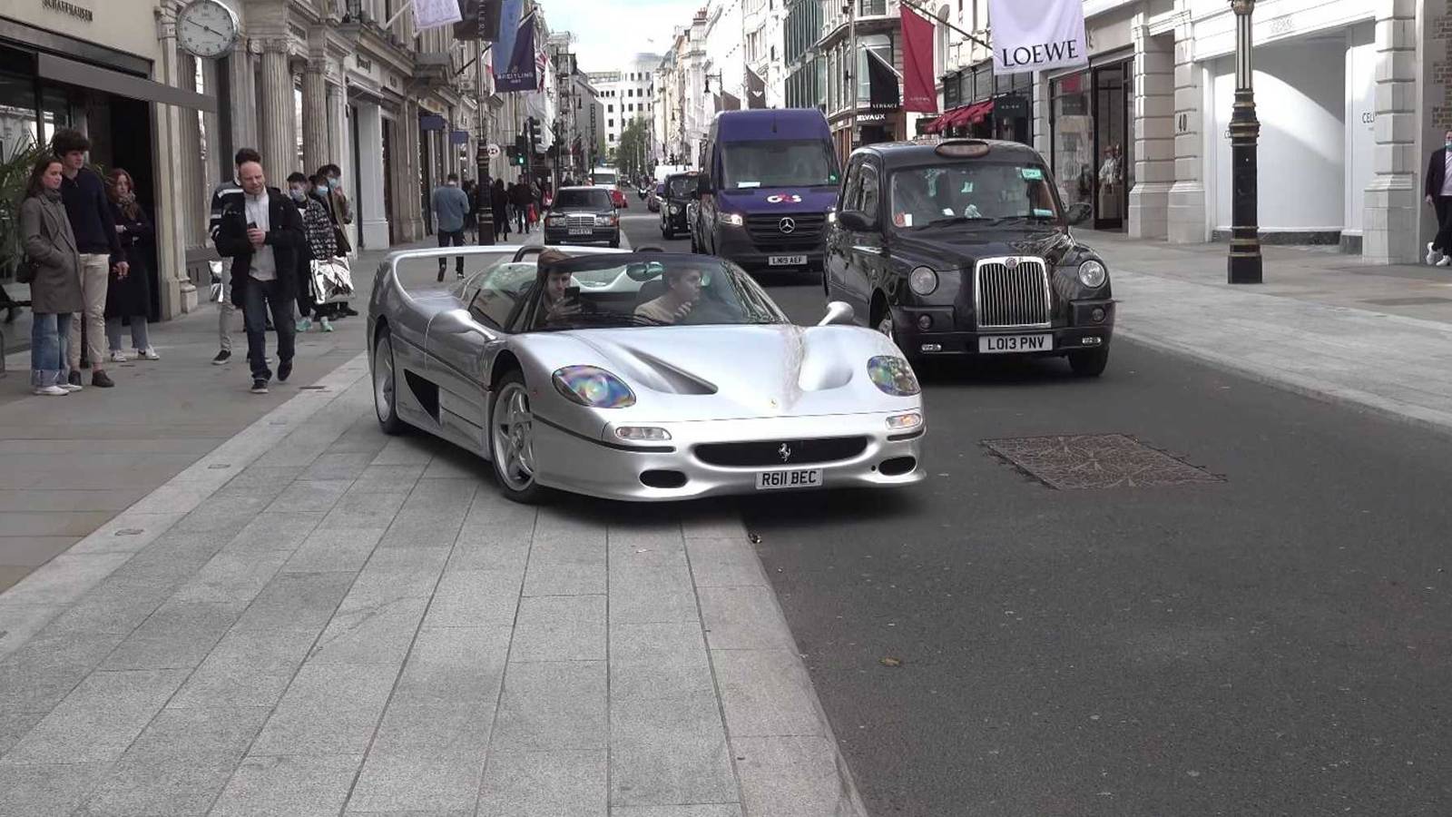 Watch: Very Rare Ferrari F50 Makes London's Streets Its Playground