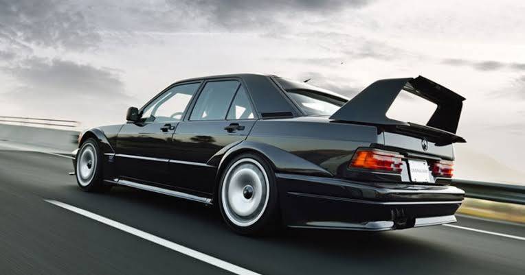 Here's What Made The Mercedes-Benz 190E Evolution I And II So Awesome