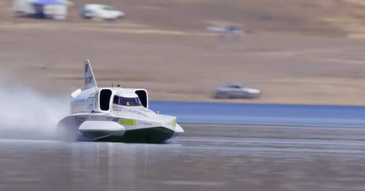 This Is Why The Record For The World's Fastest Boat Hasn't Been Broken ...