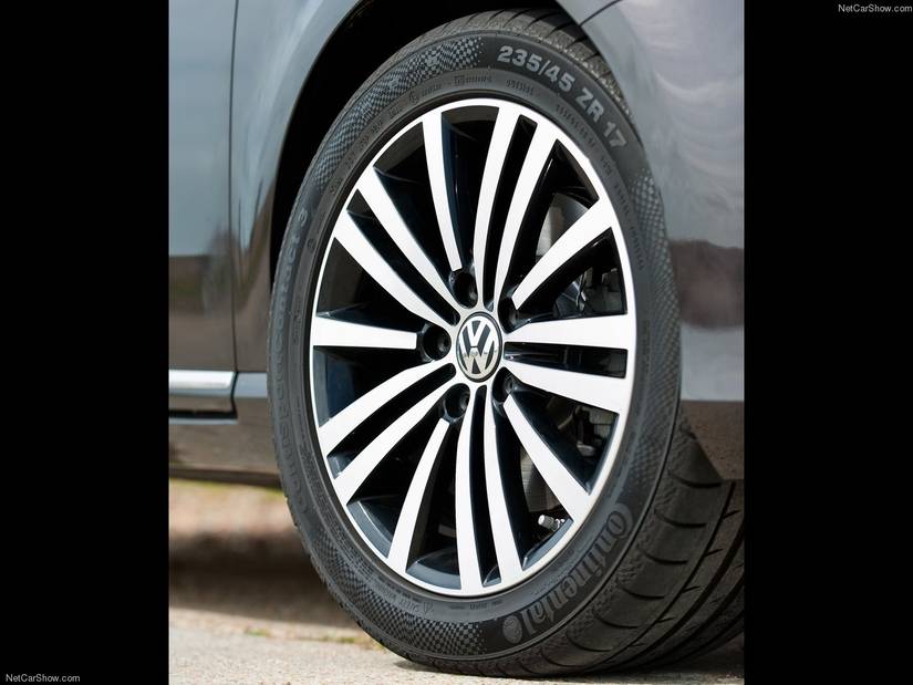 2013 Volkswagen Passat Tire Sizenull
