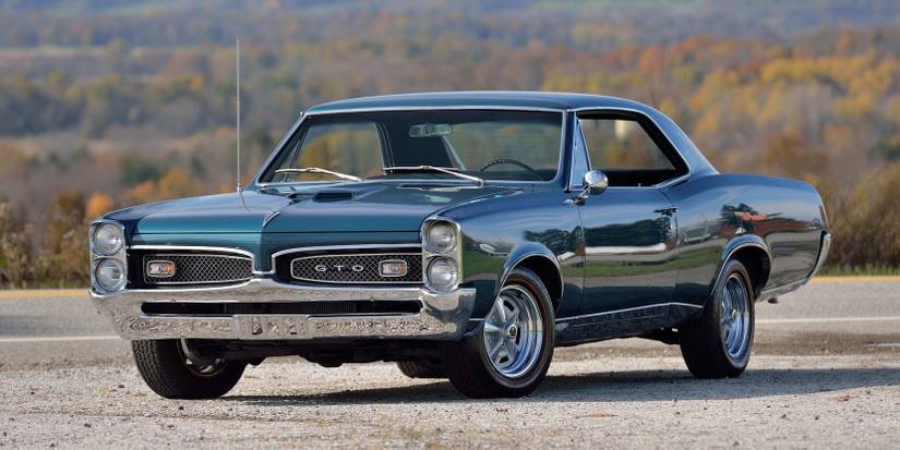 A Detailed Look Back At The 1966-1967 Pontiac GTO